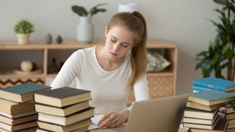 10 Compelling Argumentative Essay Examples | Tychr